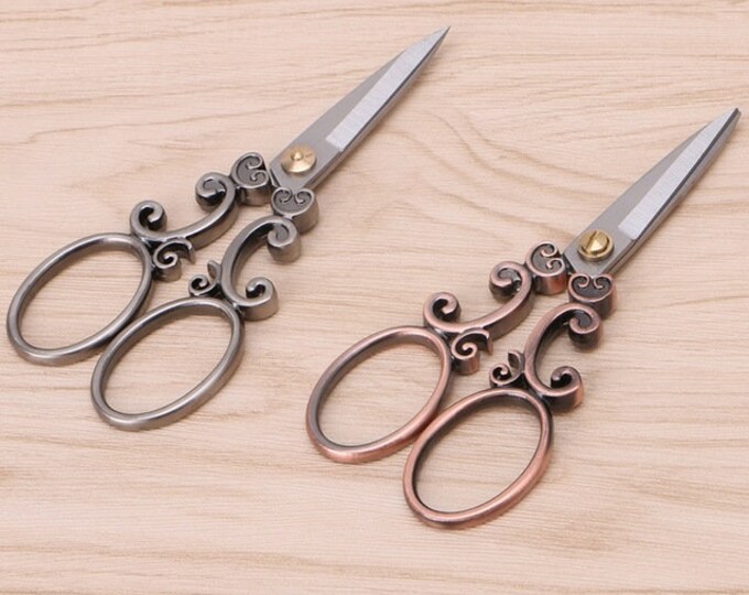 Antique Style Embroidery Scissors | Vintage Scissors | Cute Scissors ...