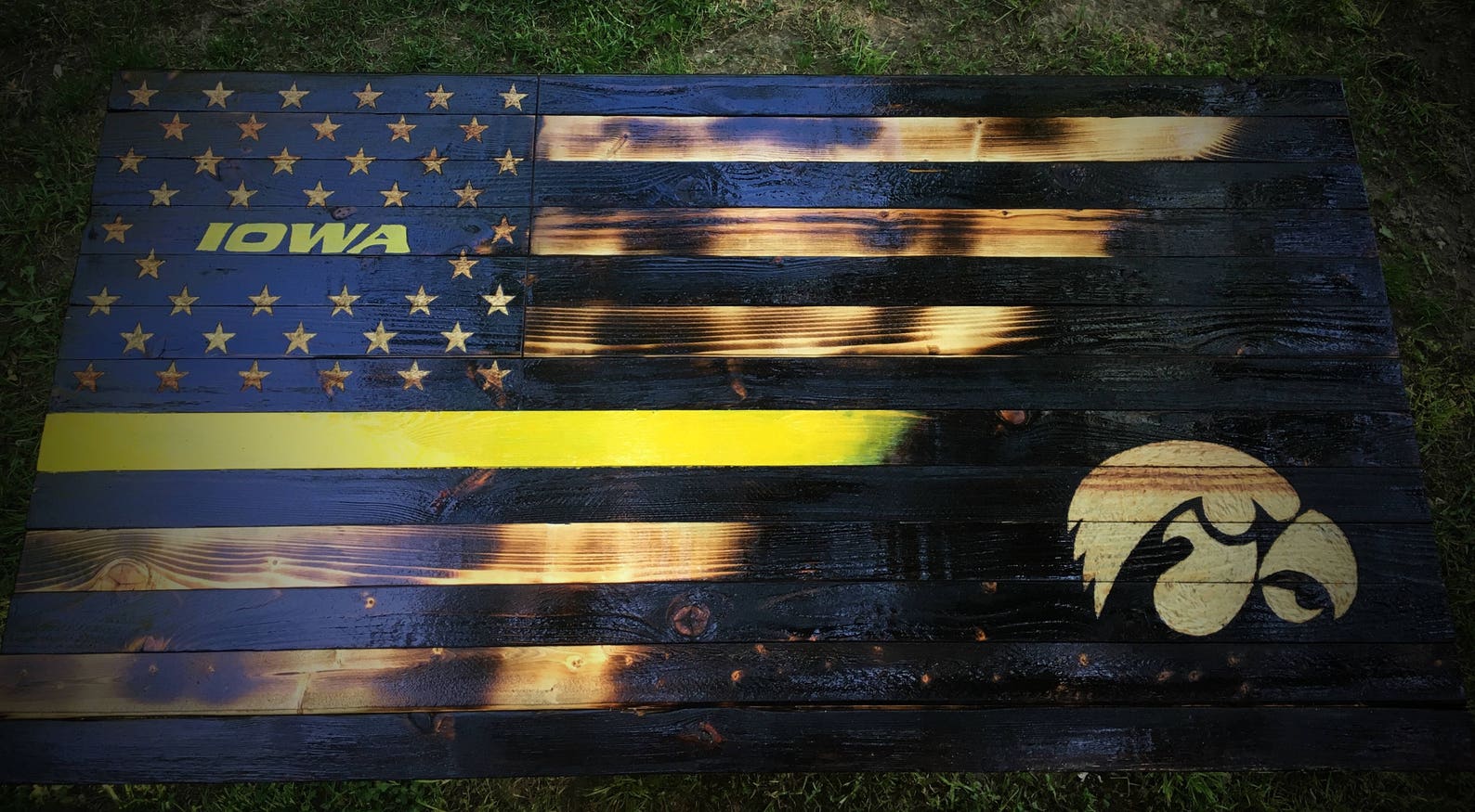 Wooden Sports Flag Iowa Hawkeye Flag Hawkeye Flag Sports - Etsy