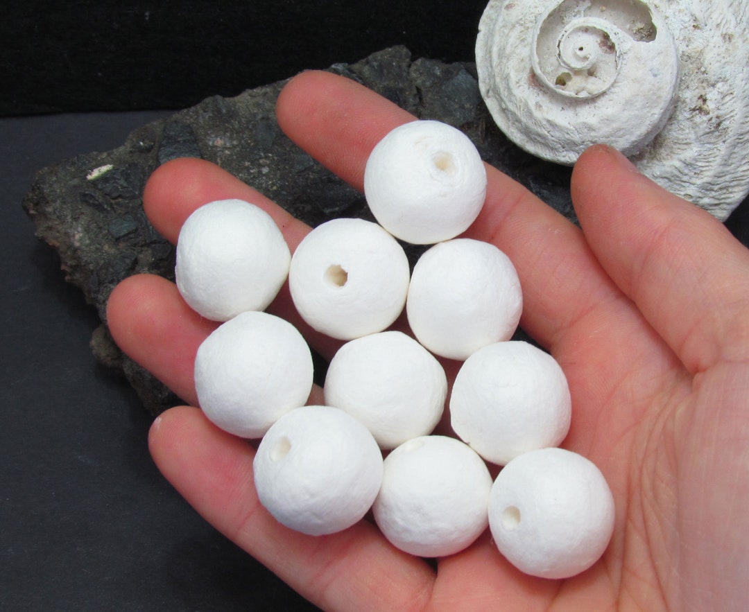 20mm Spun Cotton Balls - 10 Pieces - Create Polymer Clay Hollow Beads ...