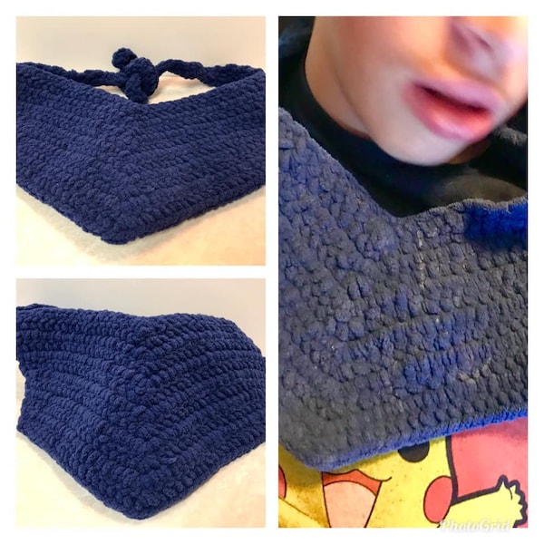 Crochet Adult Bib - Etsy Canada