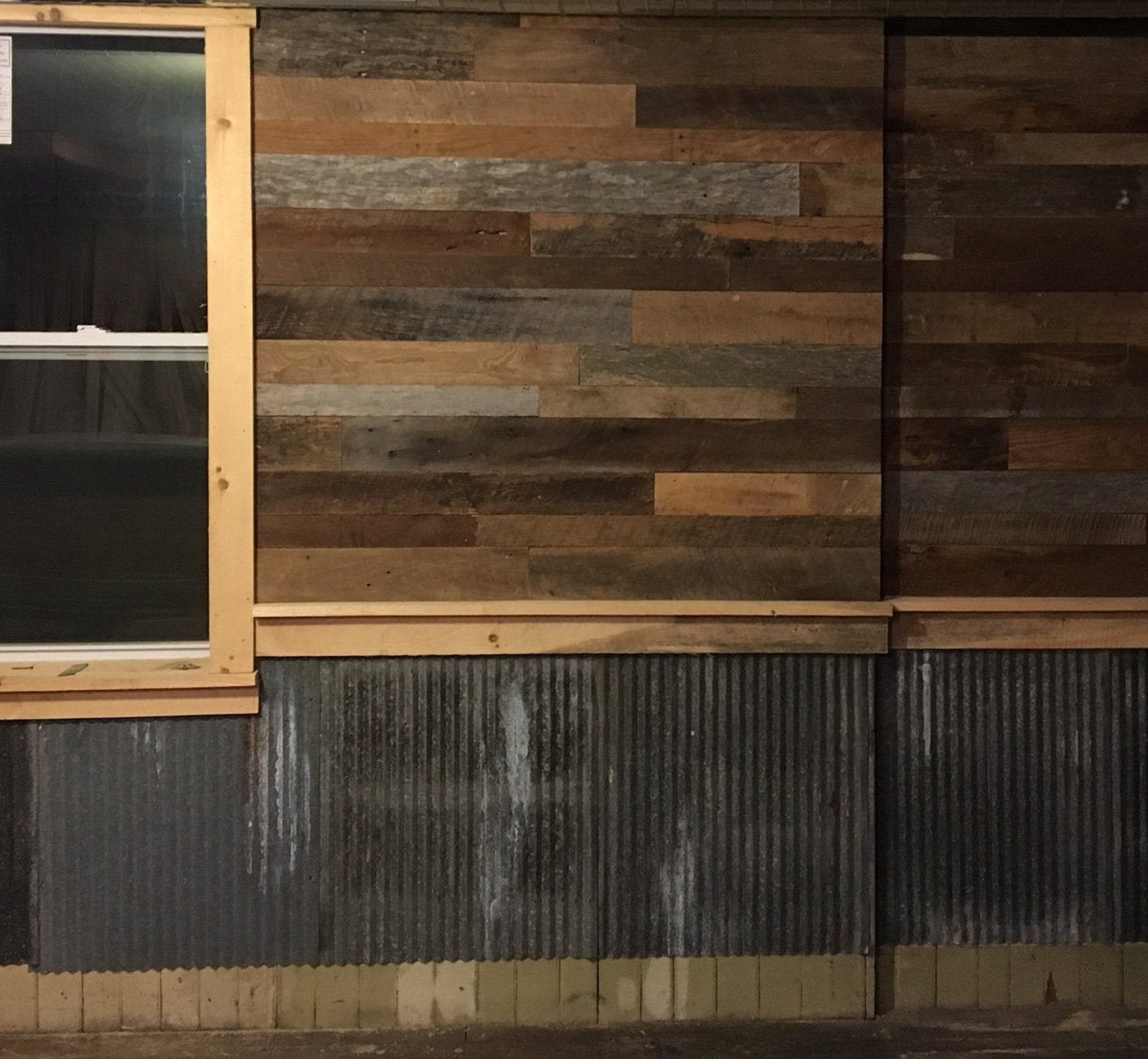 10 SQ. FT Wallboards 3 Wide X 5/8 Thick Reclaimed Lumber Featured ...