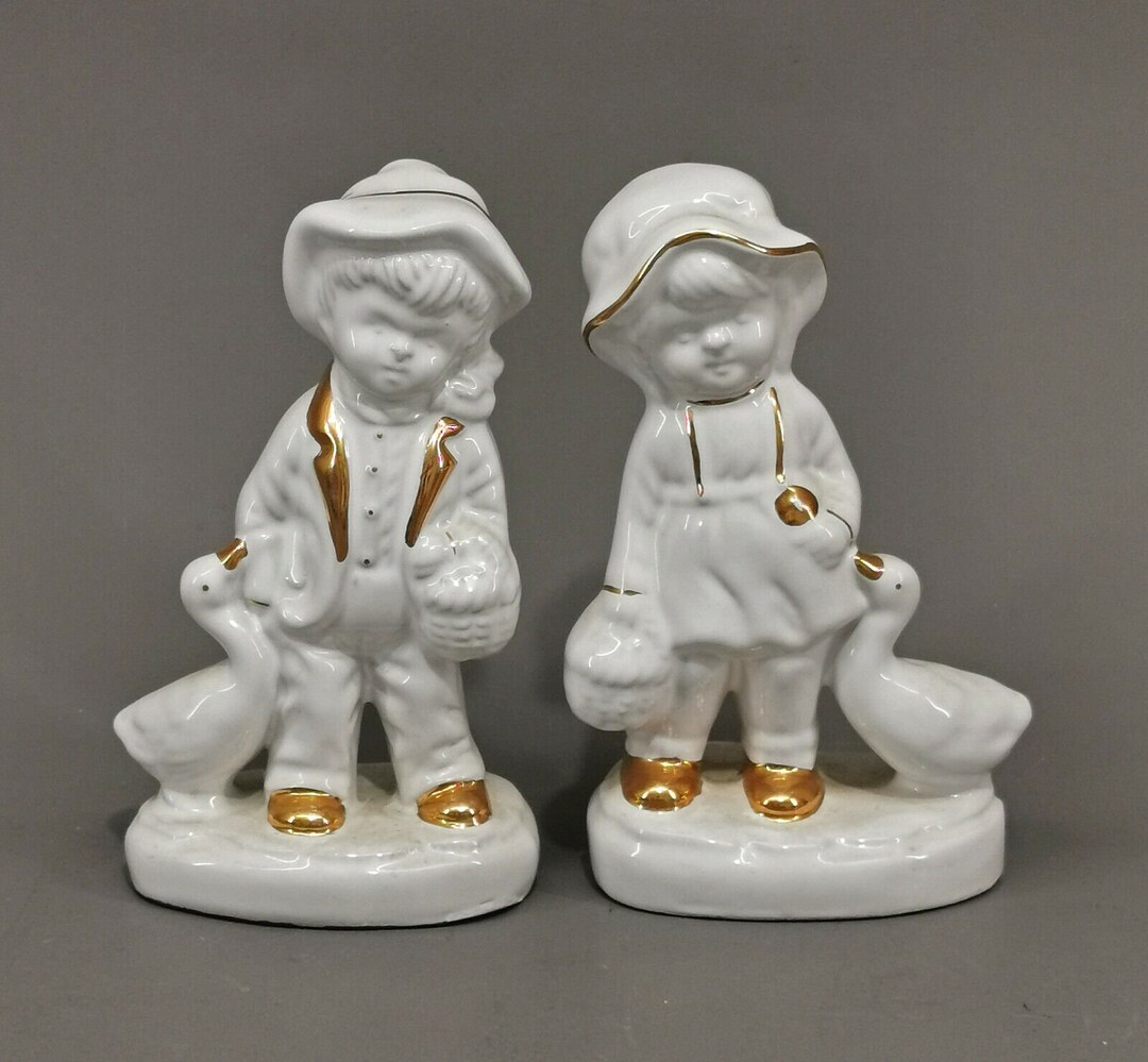 Vintage Figures, Porcelain Figures, Couple With Goose - Etsy