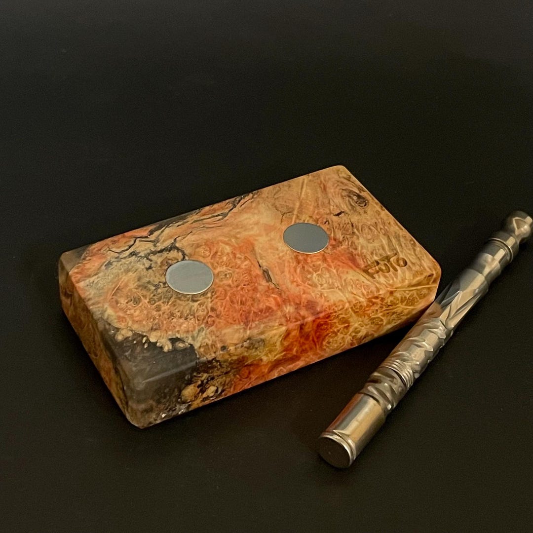 Futo Galaxy Mag Stand #4204 - Dynavap - Anvil - Desktop Magnet ...