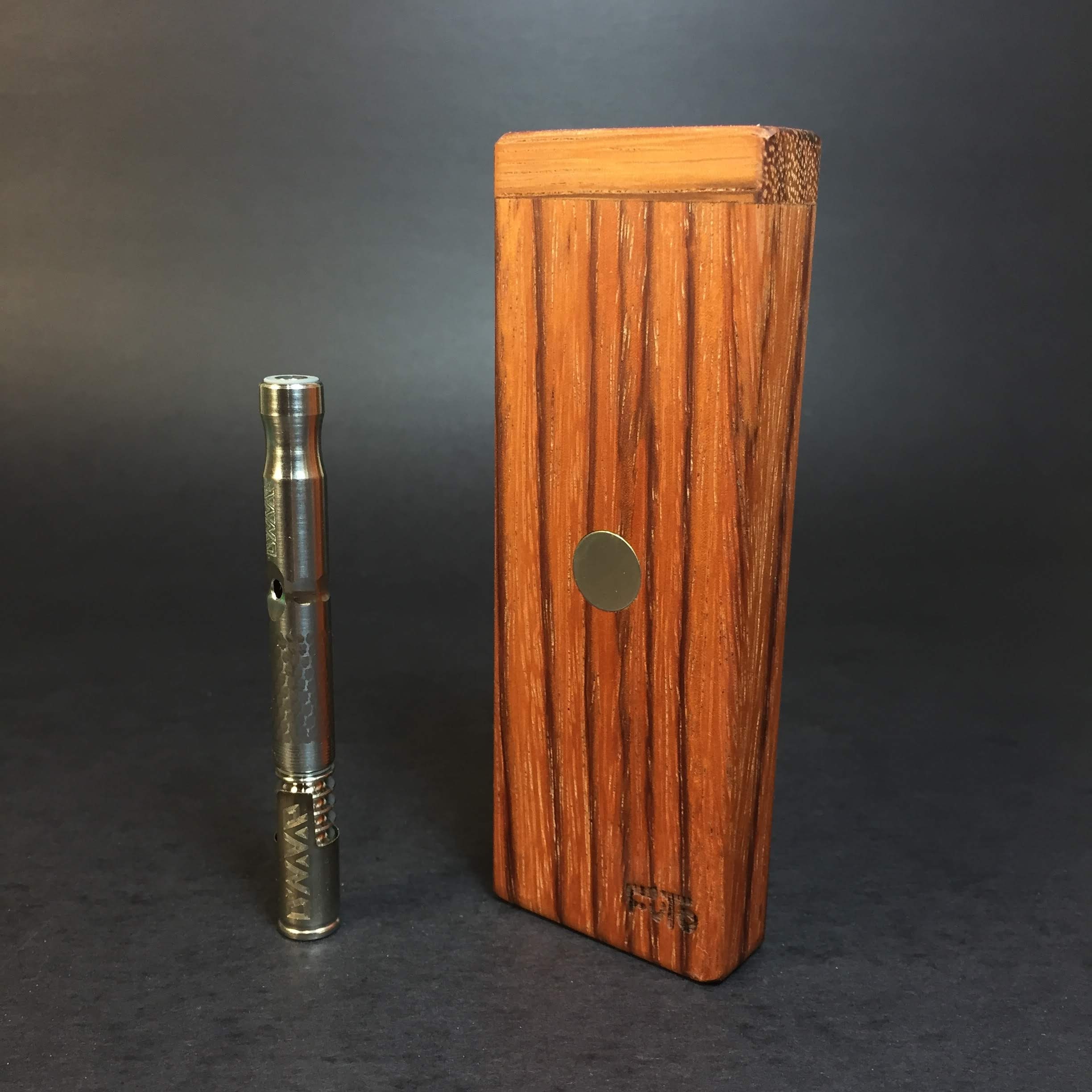 Art & Collectibles Tobacciana Collectibles FutoStash R Two Toned ...