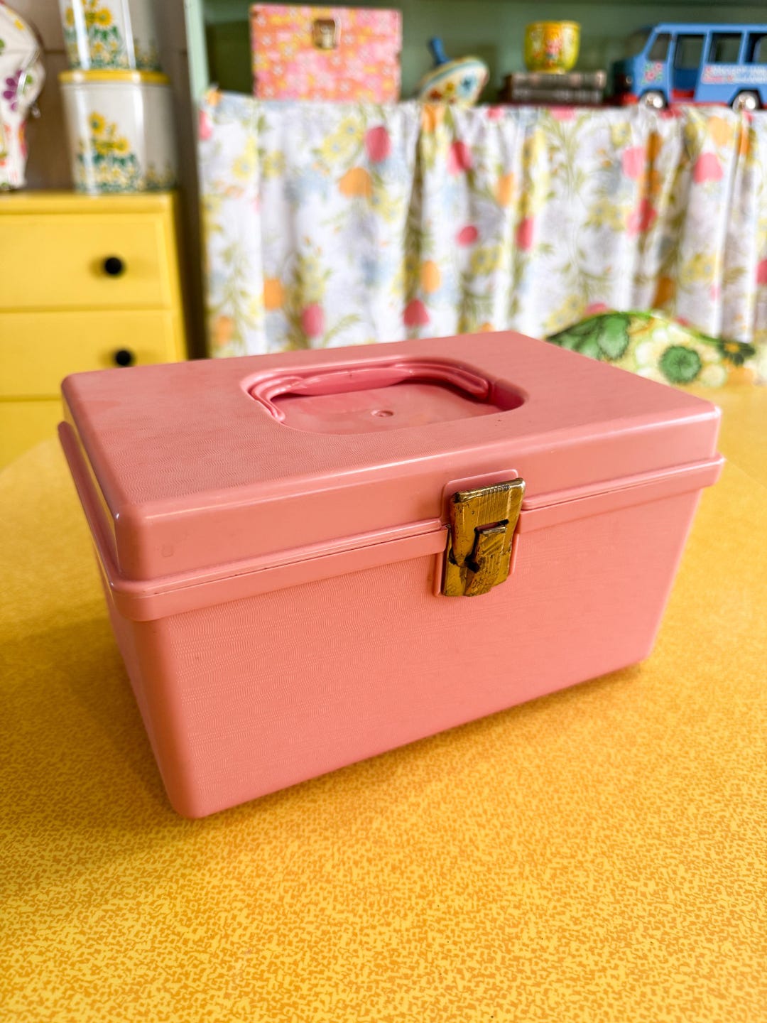 Vintage Pink Sewing Box Plastic Retro Sew Basket Decor 60s 70s Display ...