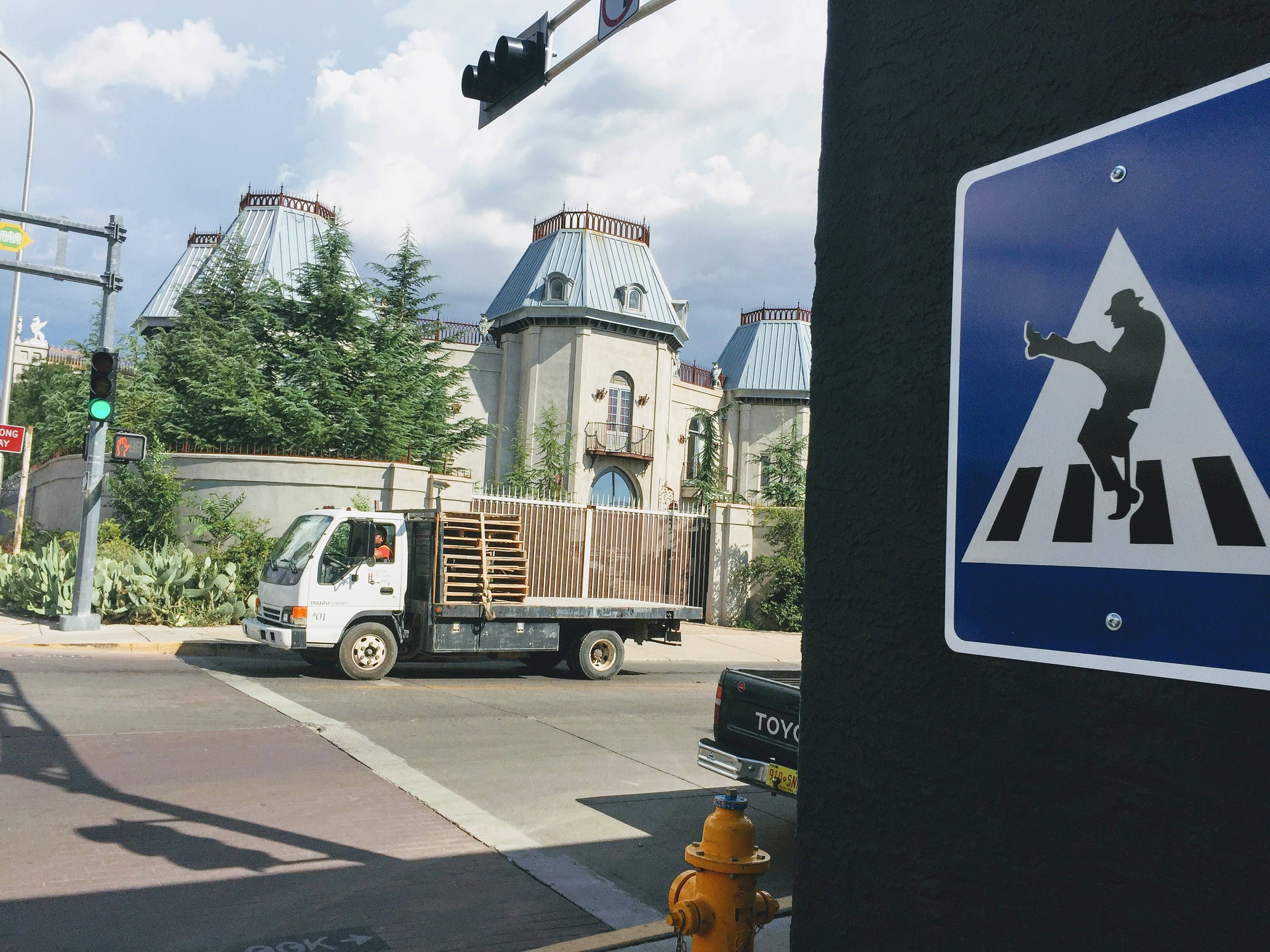 Silly Walking Sign - Monty Python Flying Circus Ministry of Silly Walks ...