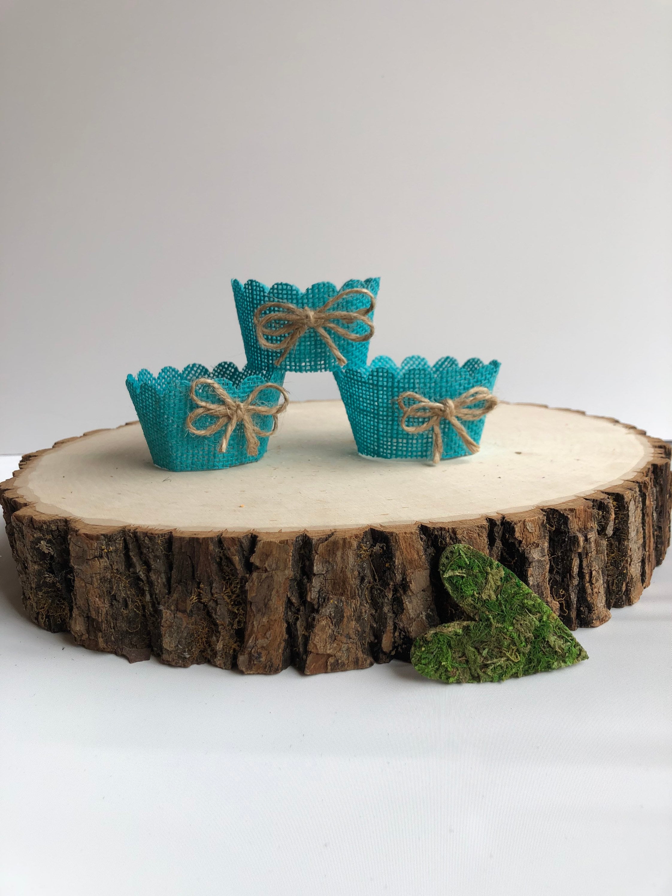 Real Burlap teal cupcake wrappers rustic cupcake wrappers - Etsy.de