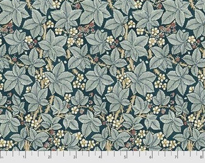 LAST YARD!! William Morris, Bramble in Indigo, Granada Collection, Free ...