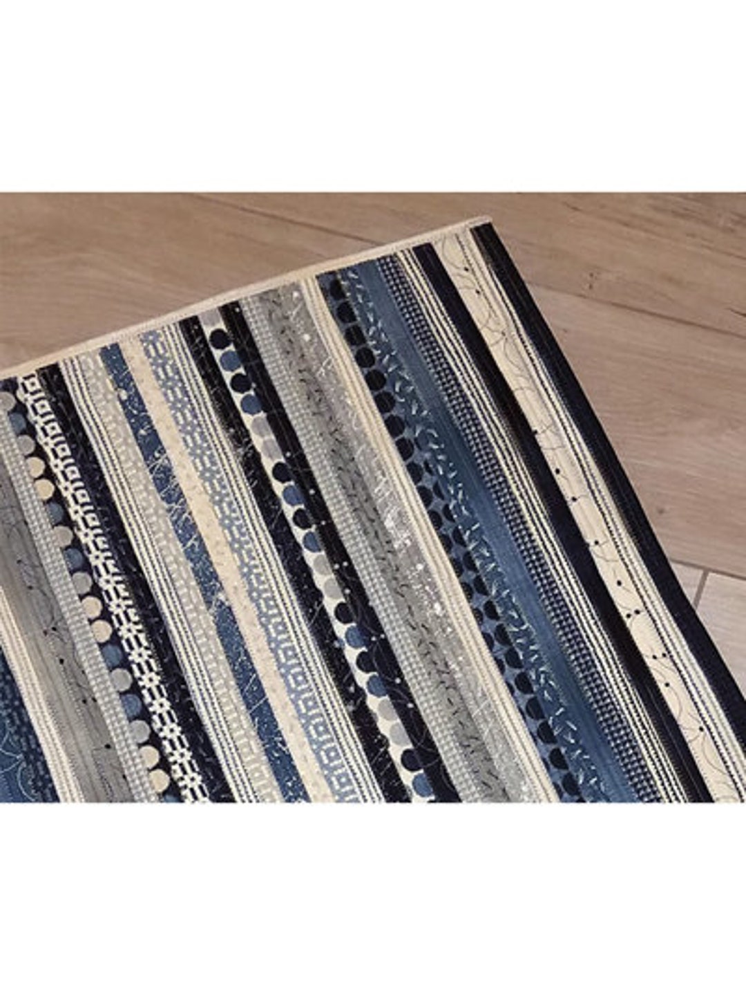 Jelly Roll Rug 2 Pattern, Jelly Roll Strips, Scrappy Quilted Rug, 24" X ...