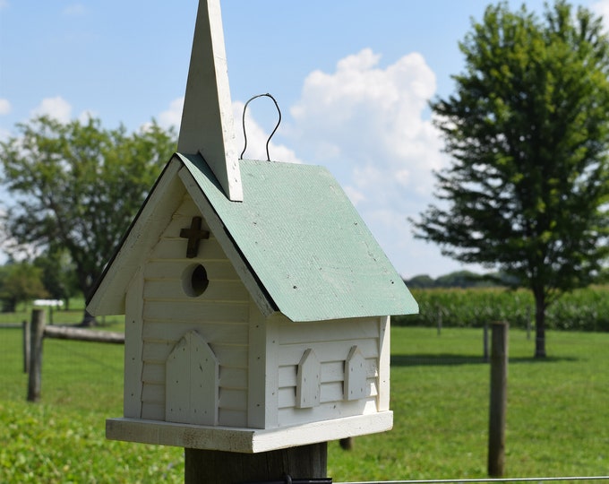 Handcrafted Church Birdhouse / Vintage Style Garden /painted Birdhouse ...