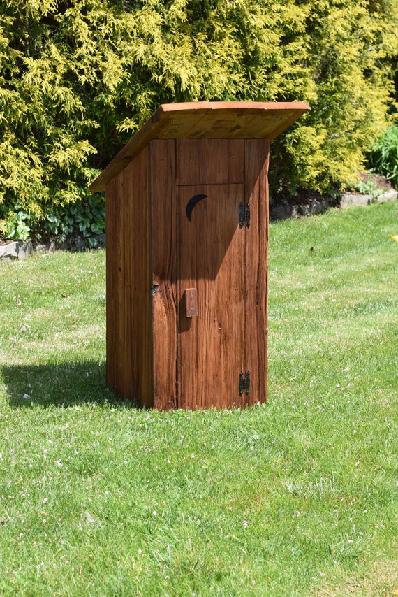 Residential Water Well Covers Well Cover | Extra Large | Amish