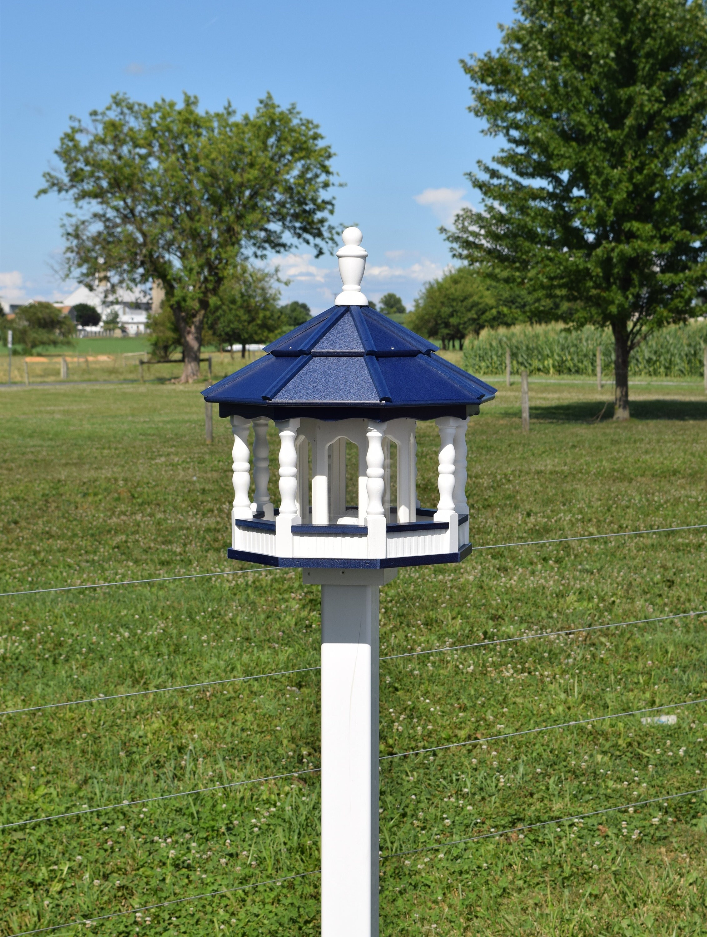 EXTRA LARGE Poly Spindle Bird Feeder | 10 Qt Capacity | Amish Handmade ...