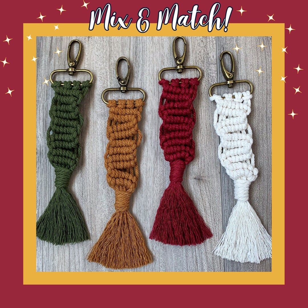 Alternating Clove Hitch Knot Design Macramé Keychain | Handmade ...