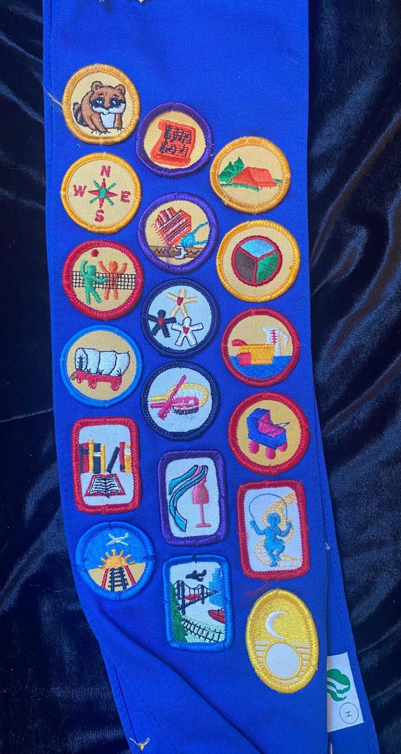 Vintage Girl Scout Sash and Badges. - Etsy