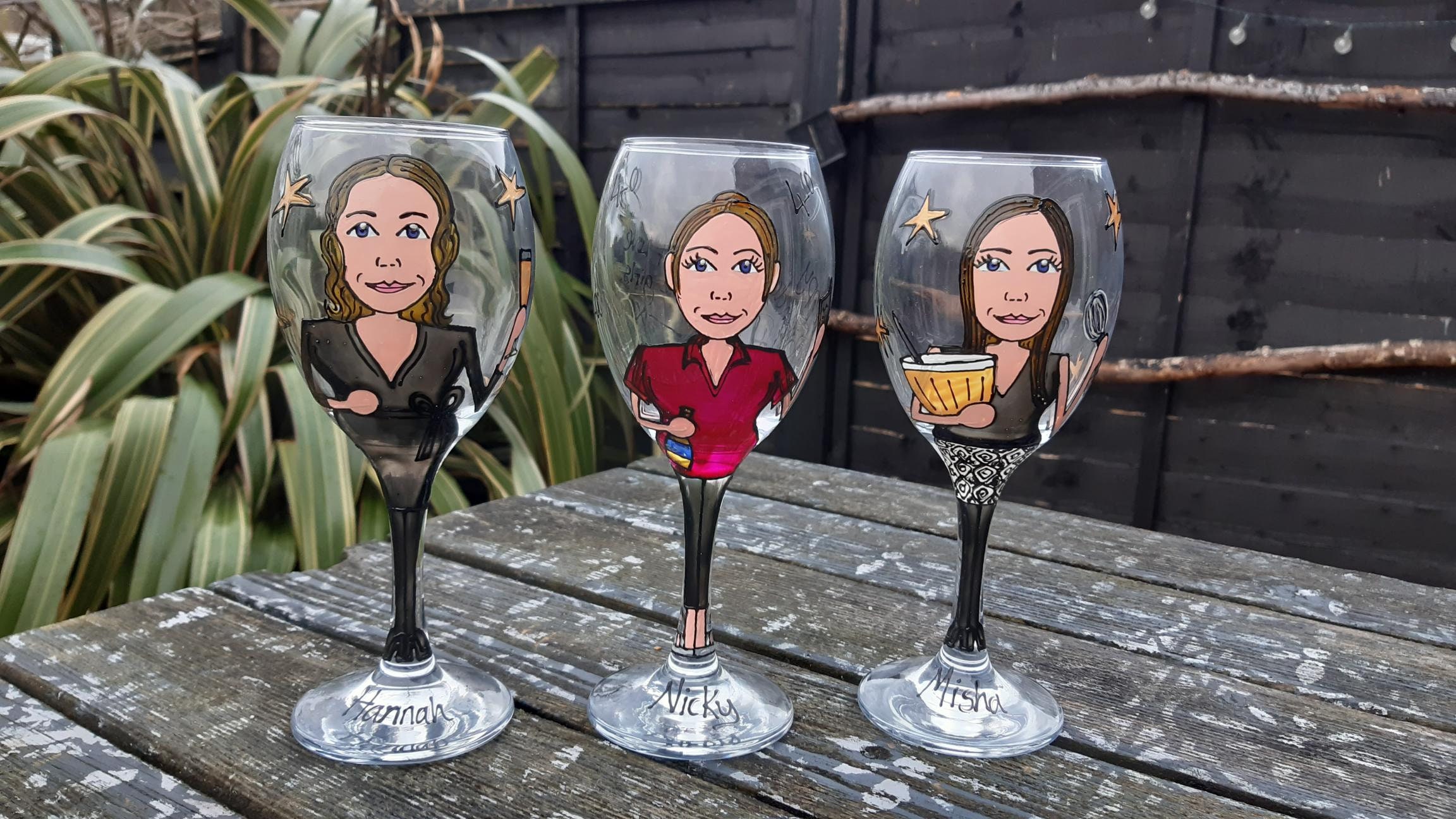 Personalised Painted Birthday Gift Glass - Etsy UK