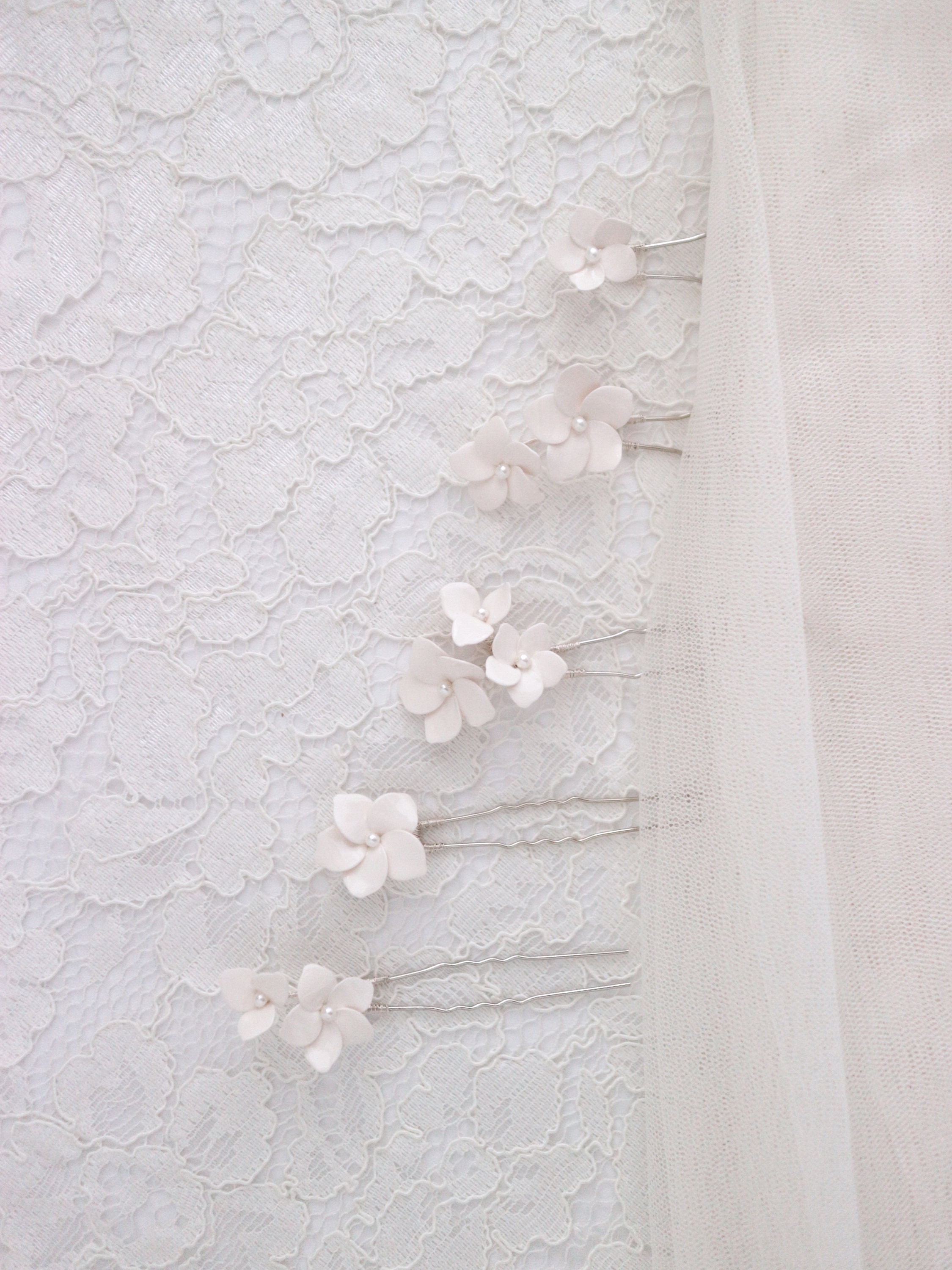 Bride White Flower Wedding Hair Pins, Bridal Floral Headpiece for Bride ...