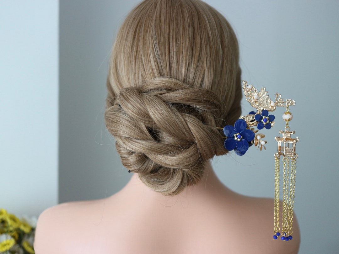 Bride Cheongsam, Wedding Hair Stick With Gold Phoenix Tassel, Modern ...
