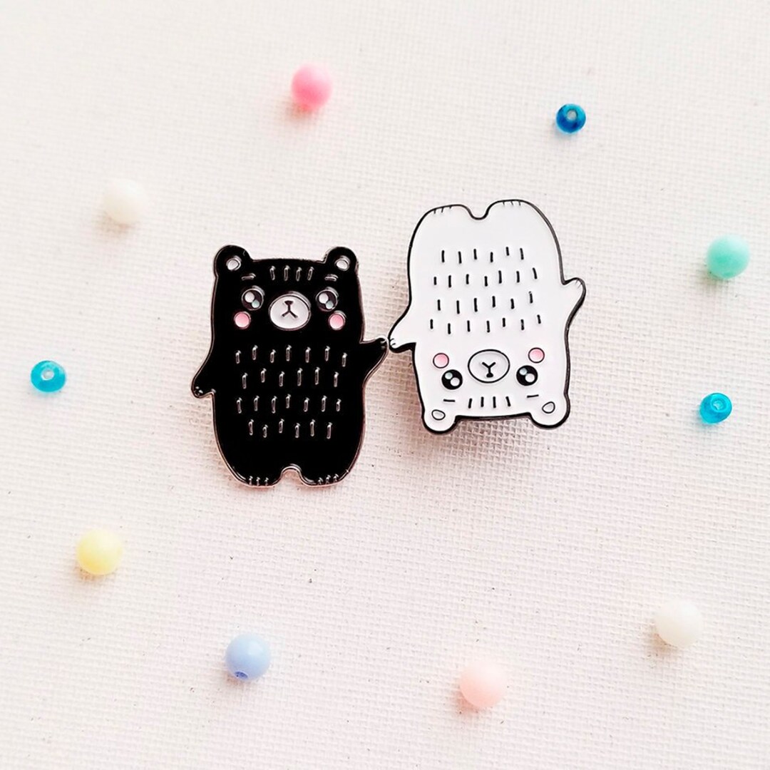 Black Bear Enamel Pin - Etsy