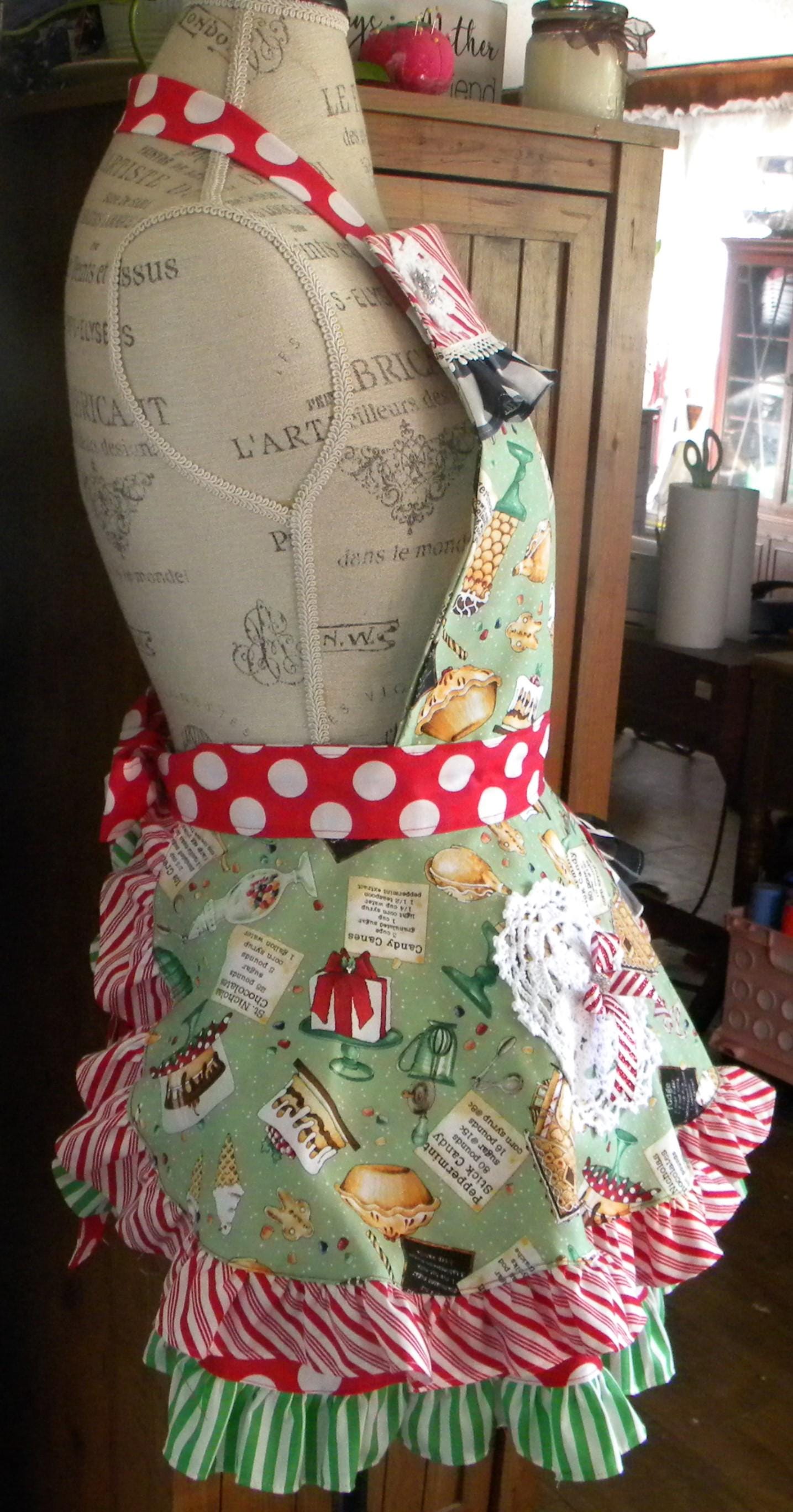 Handmade Retro Christmas Apron, Women's Holiday Kitchen Decor - Etsy