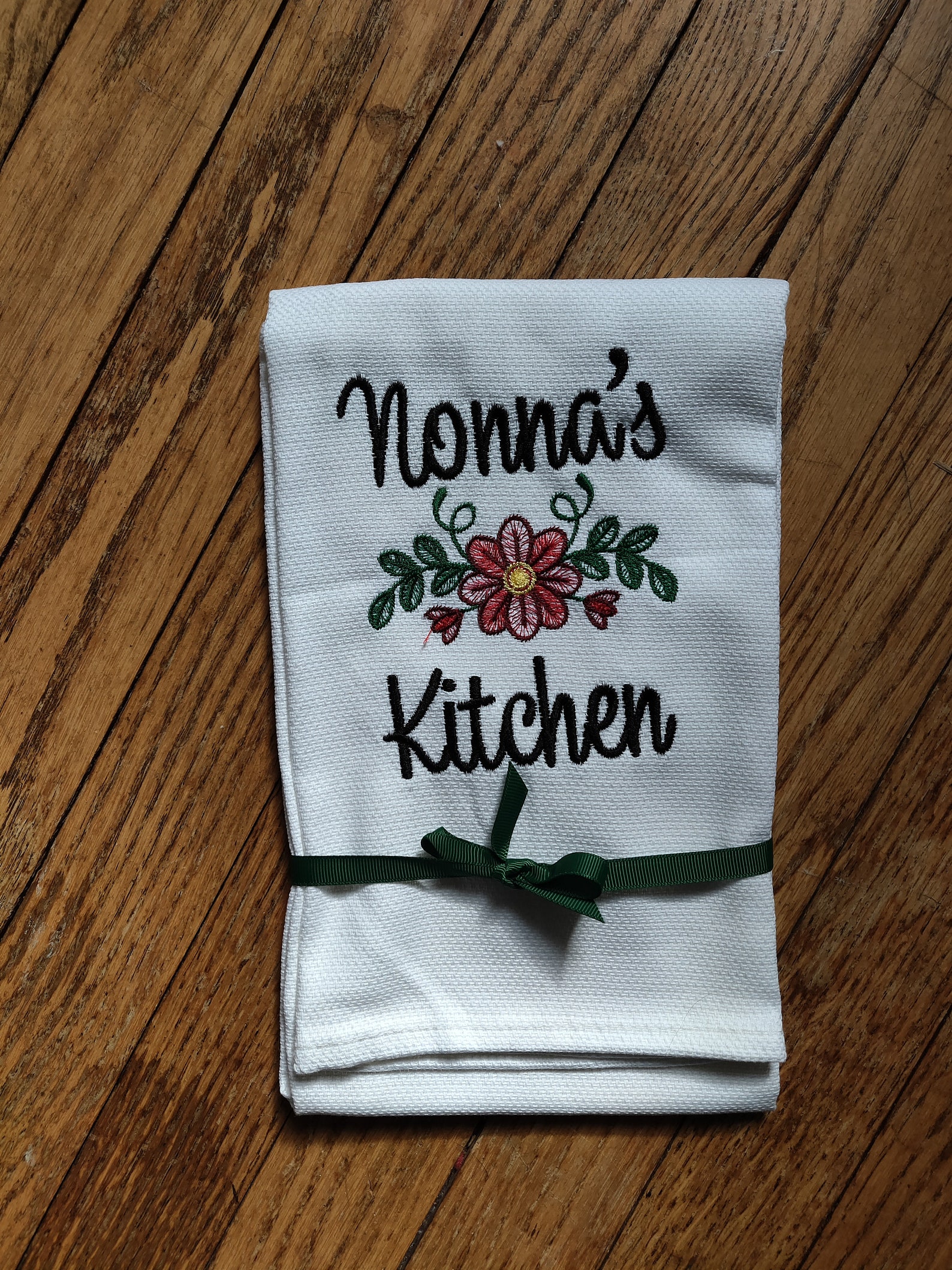 Custom Embroidered Tea Towel nonna's Kitchen - Etsy