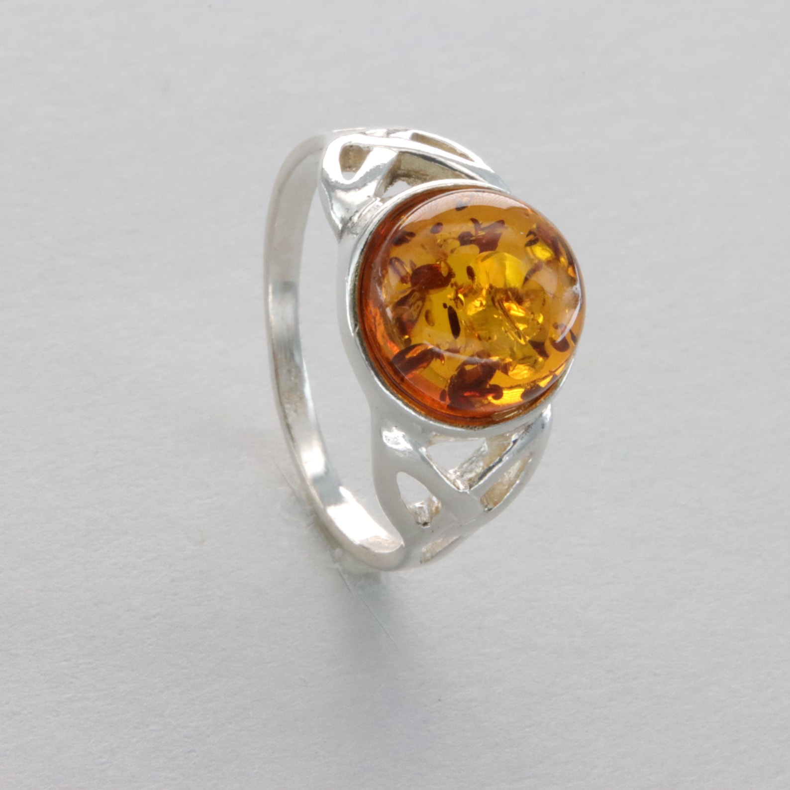 Round / Circle Brown / Cognac Baltic Amber Celtic Ring - 925 Sterling ...