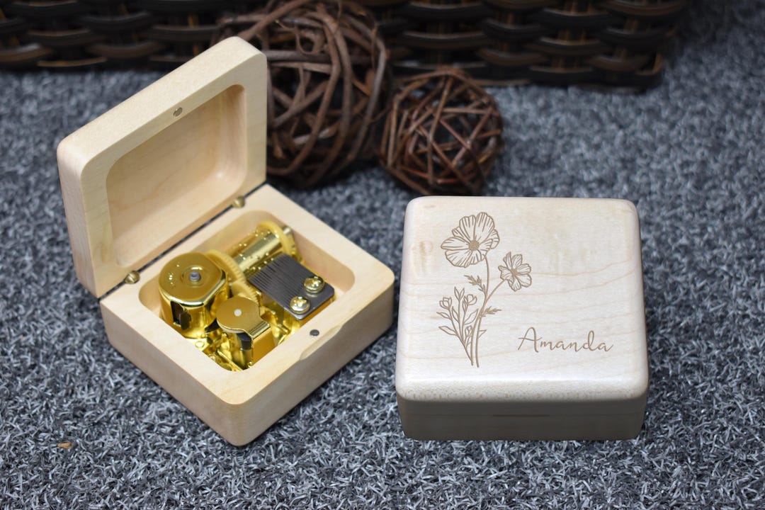 Personalized Maple Wood Music Box, Birth Flower Music Box, Birthday ...