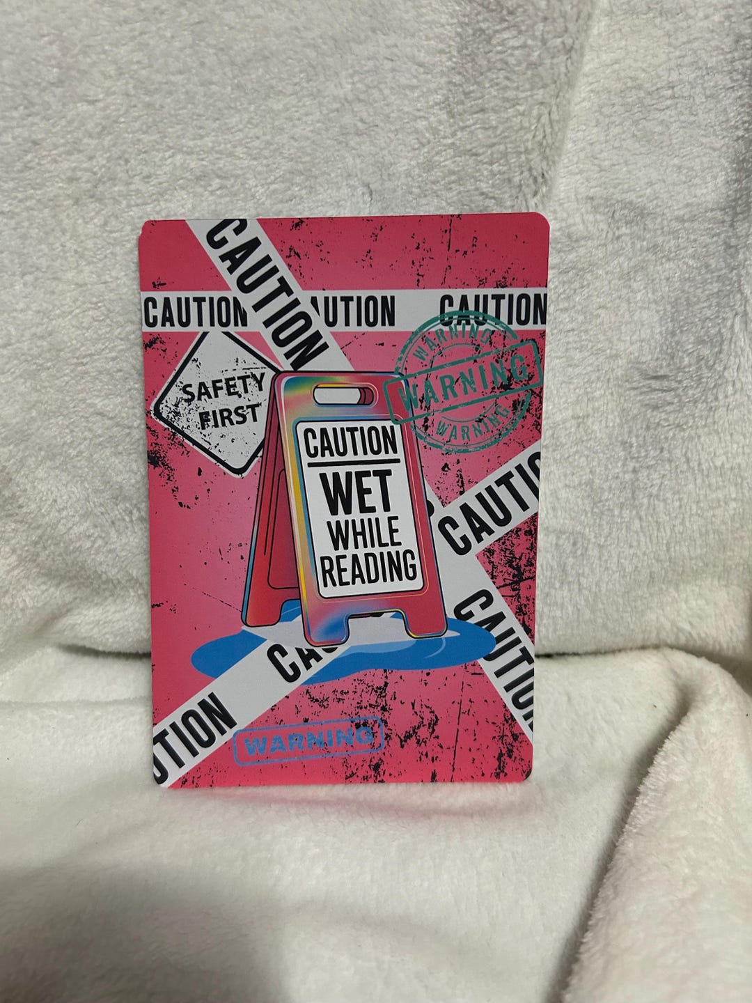 Wet While Reading Smutty Romance Kindle E Reader Insert Card for Clear ...