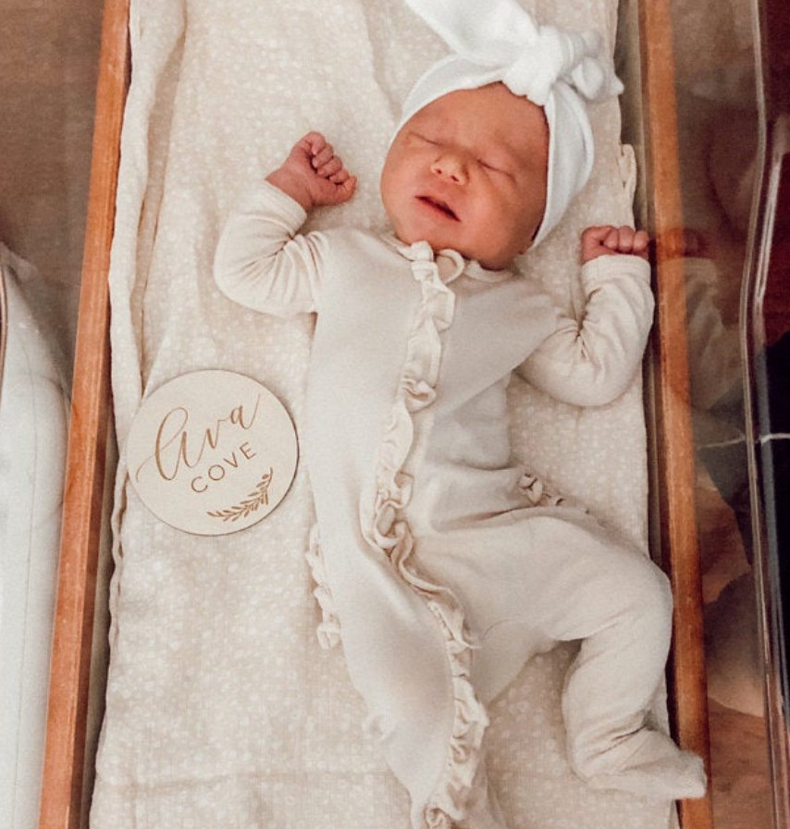 Engraved Baby Name Sign / Wooden Name Sign / Baby Name Plaque - Etsy