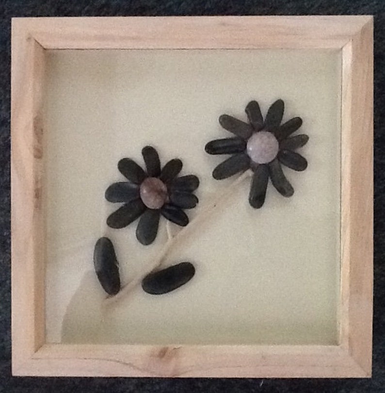 Pebble Flower - Etsy