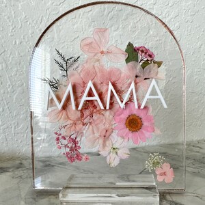 MAMA Acrylic and Dried Flower Arrangement. Luxe Mama Flower Gift With ...