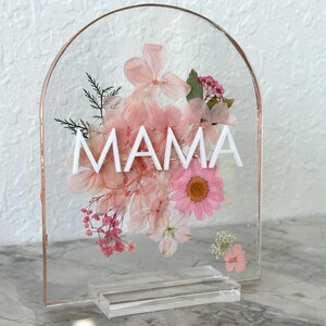 MAMA Acrylic and Dried Flower Arrangement. Luxe Mama Flower Gift With ...