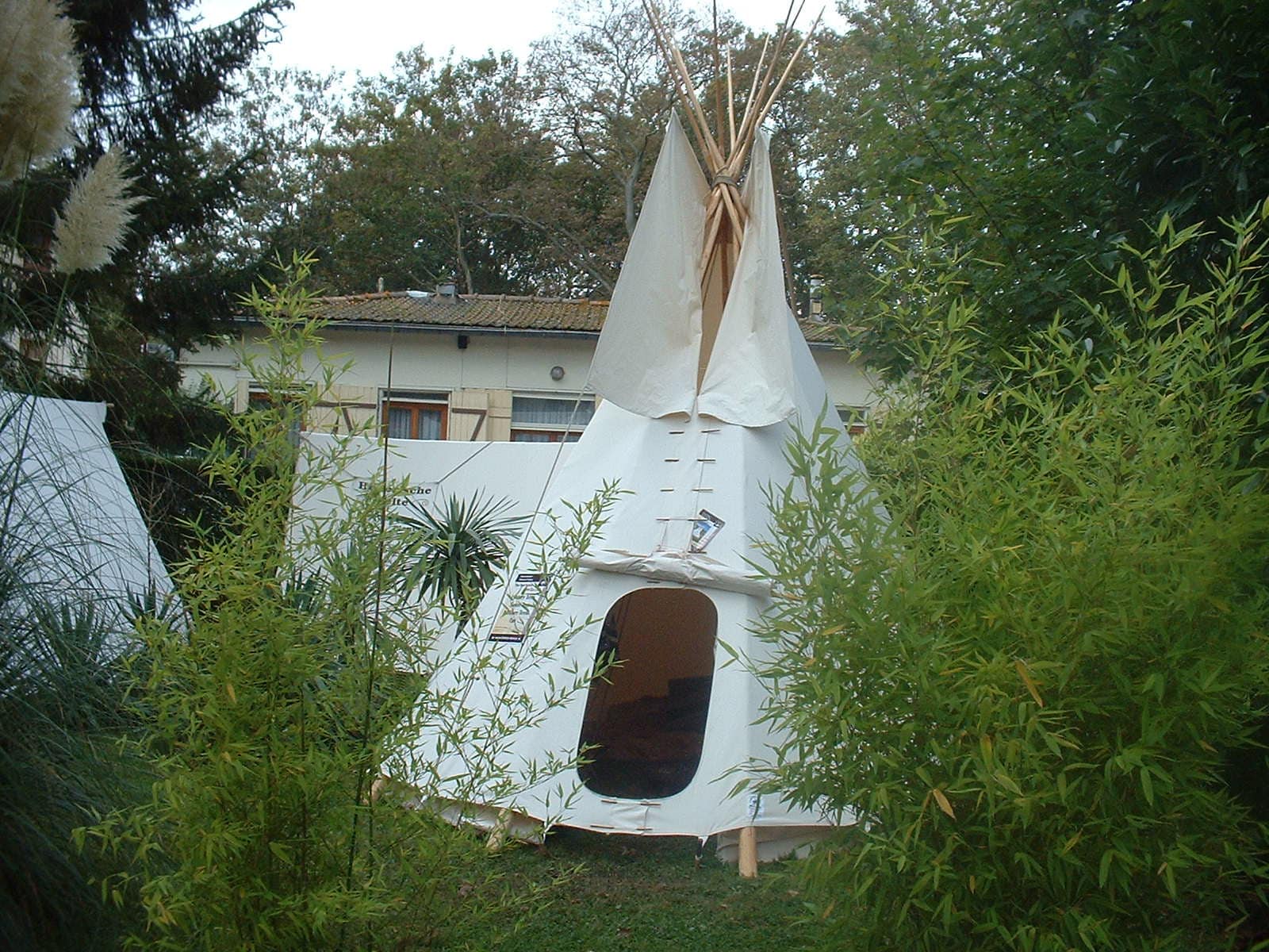 Tipi, Teepee, Full Size 4m Diameter Native American Tent, for Outdoor ...