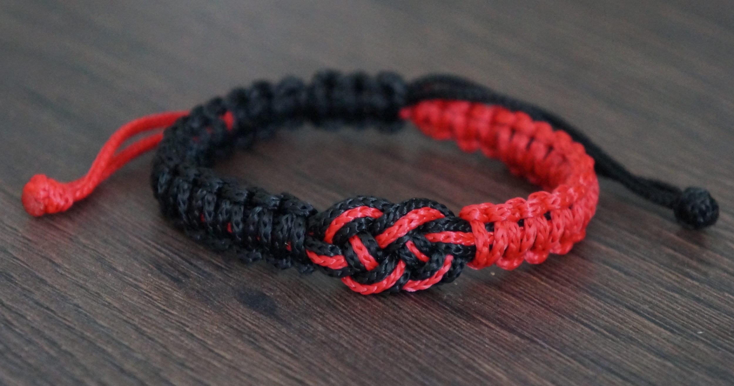 Ukrainian Bracelets Adjustable Yellow-blue or Red-black Handmade Braided Infinity Macrame ...