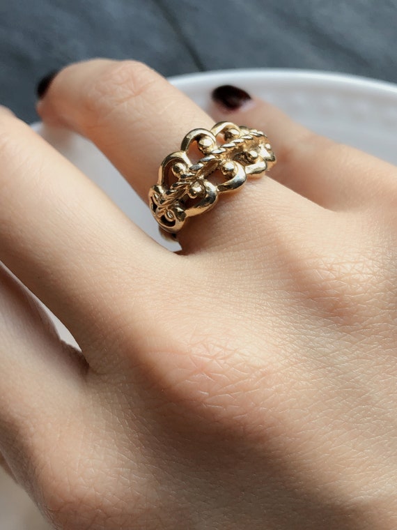 70s gold ring - Gem