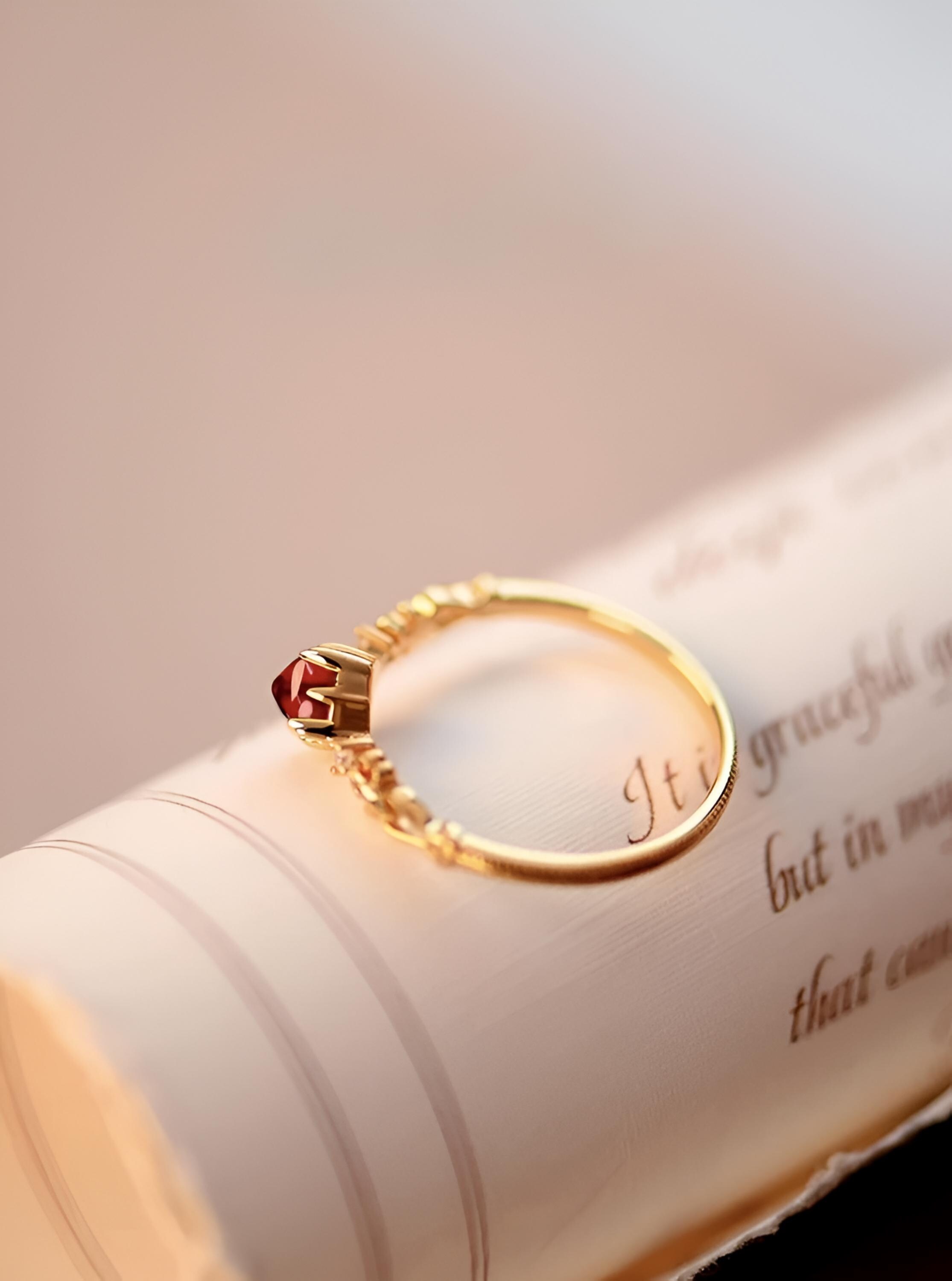 18K Gold Vermeil Garnet Ring, Natural Sugarloaf Red Garnet in Vintage ...