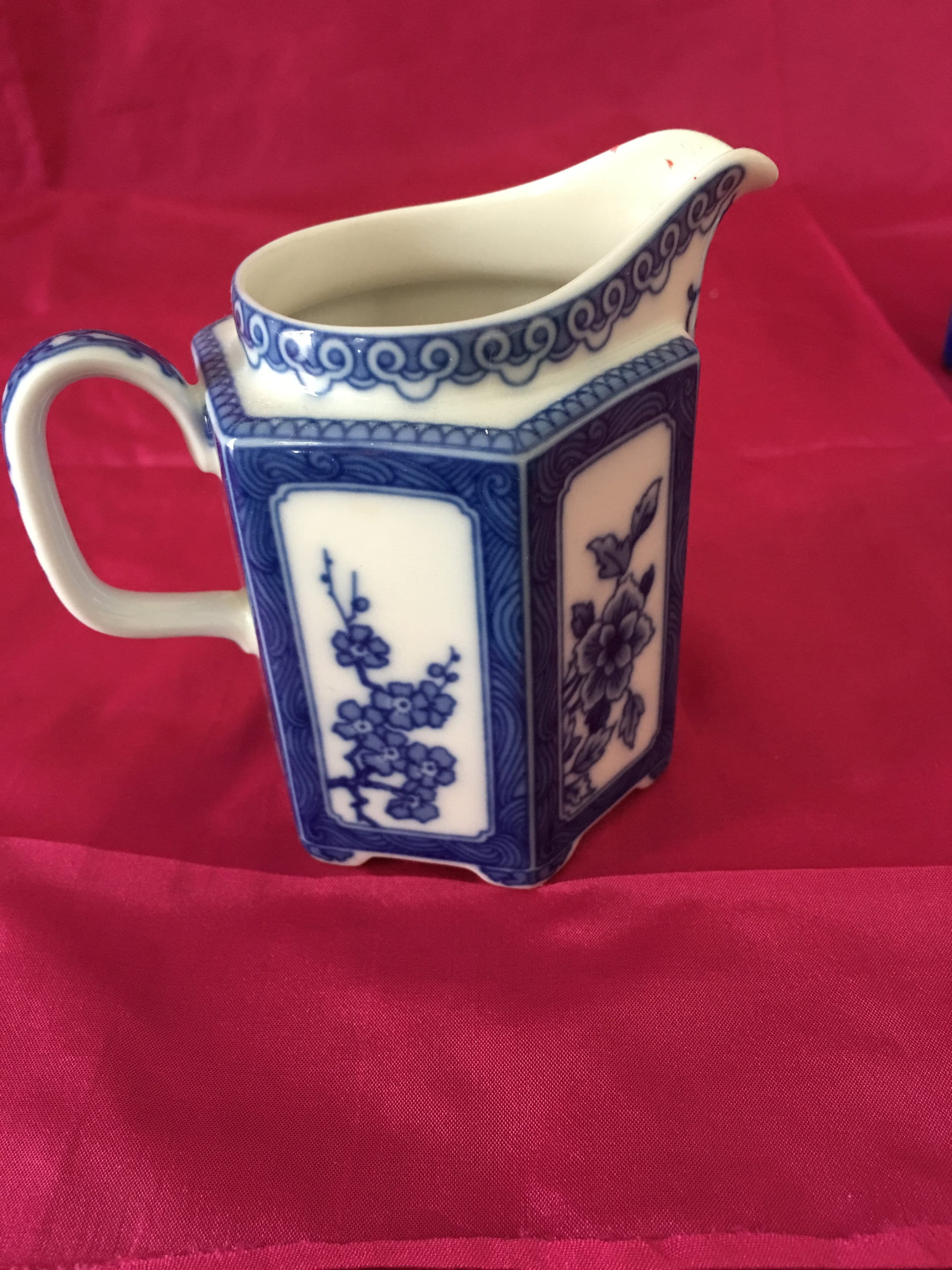 Kaiser Porcelain Cobalt Blue Sugar & Creamer Rare Tsinan - Etsy