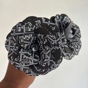 Periodic Table Paper Flower Bouquet - Science Teacher Gift, Unique ...