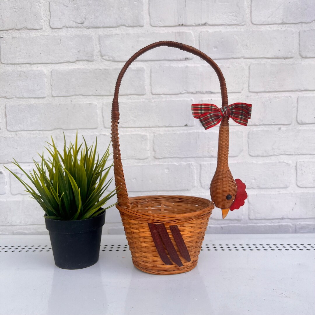 Vintage Chicken Wicker Basket. Farm Basket. Garden Basket. Chicken Neck ...