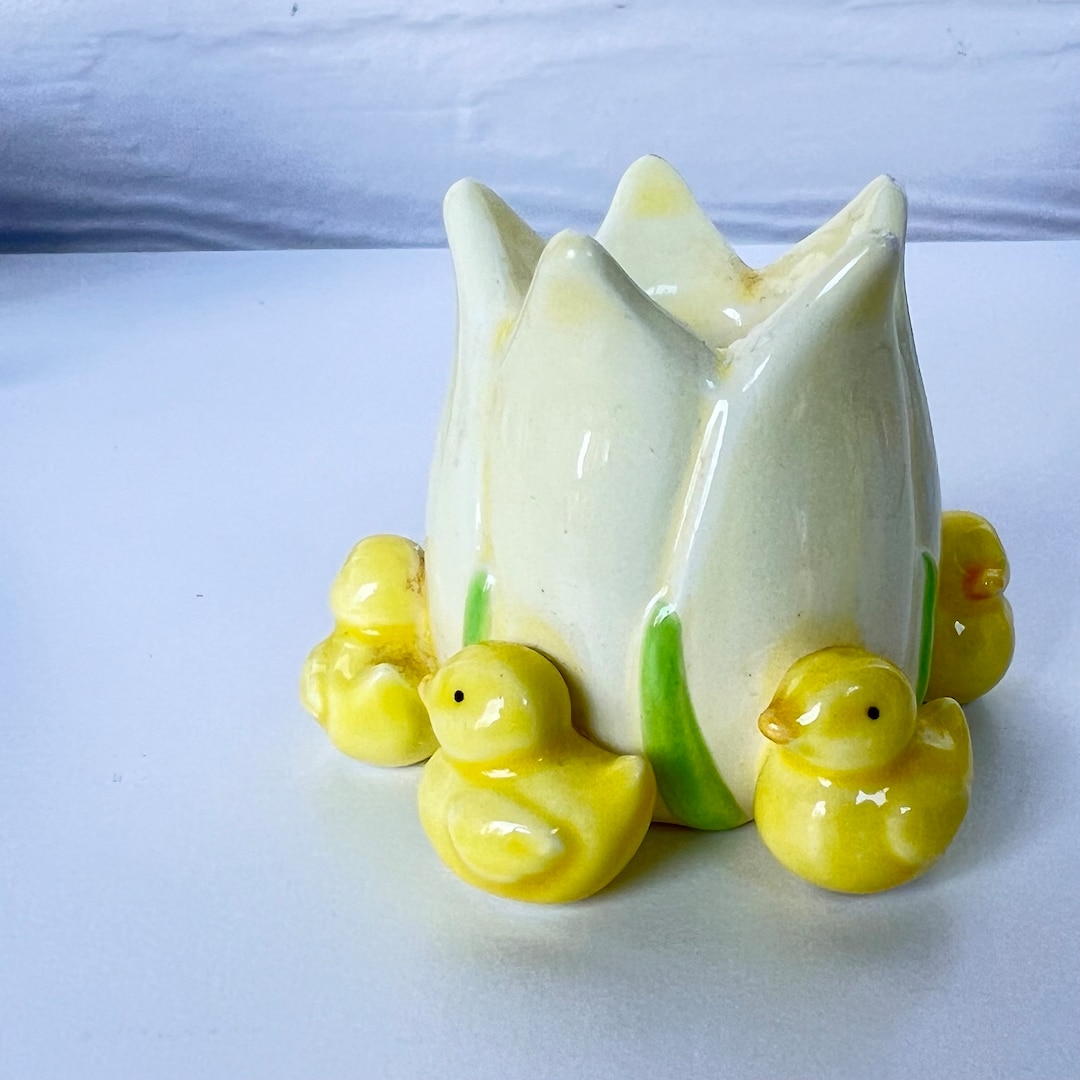 Vintage Easter Yellow Ducks Vase. Easter Ducks Floral Stem Vase ...