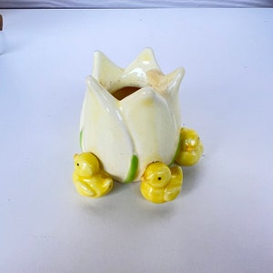 Vintage Easter Yellow Ducks Vase. Easter Ducks Floral Stem Vase ...