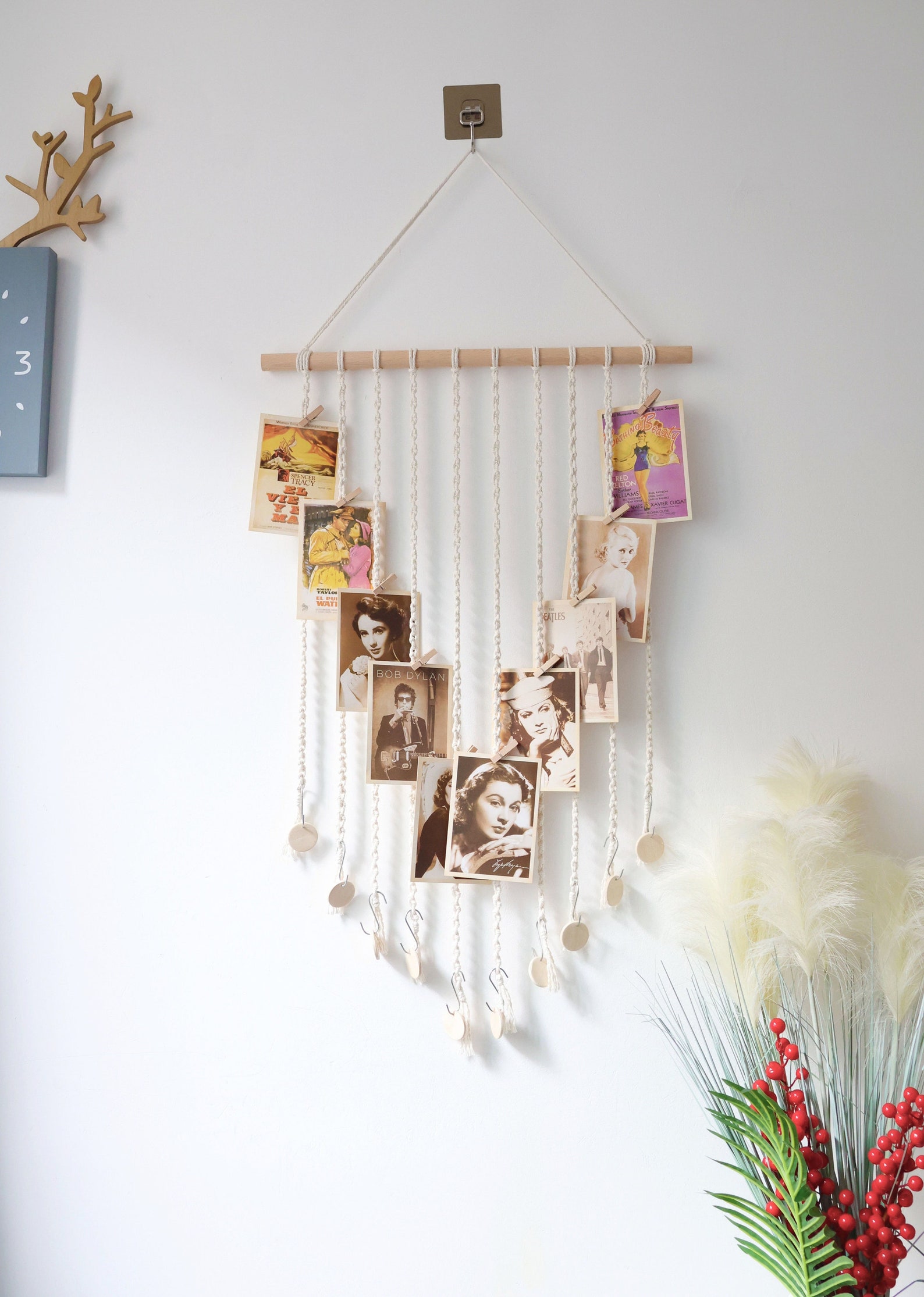 Macrame Wall Photo Hanger/photo Display Hand Woven Wall - Etsy