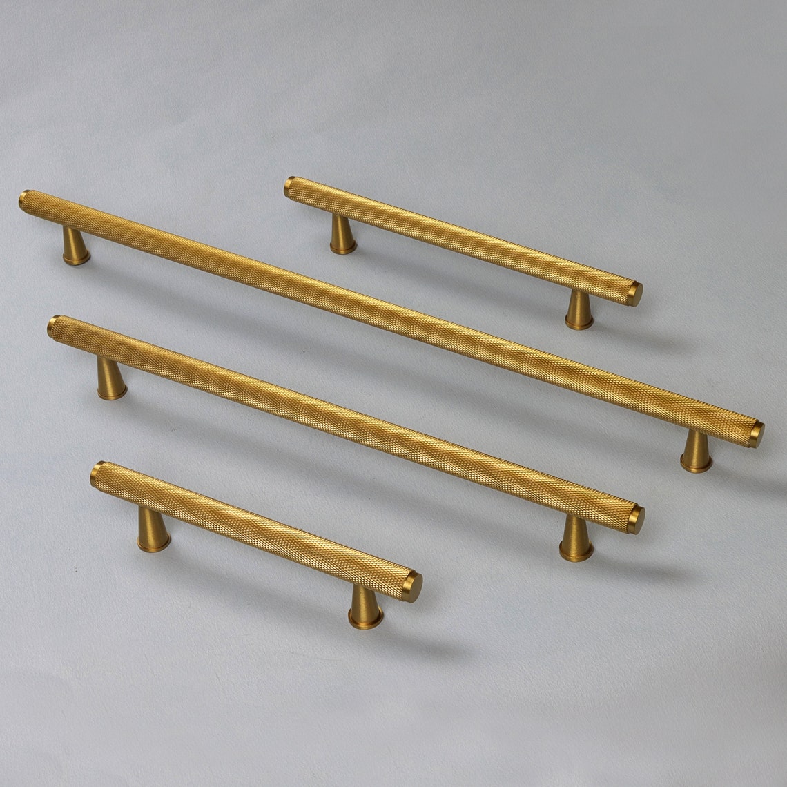 G Decor Solid Matt Brass Knurled T Bar Kitchen Cupboard Handles - Etsy UK