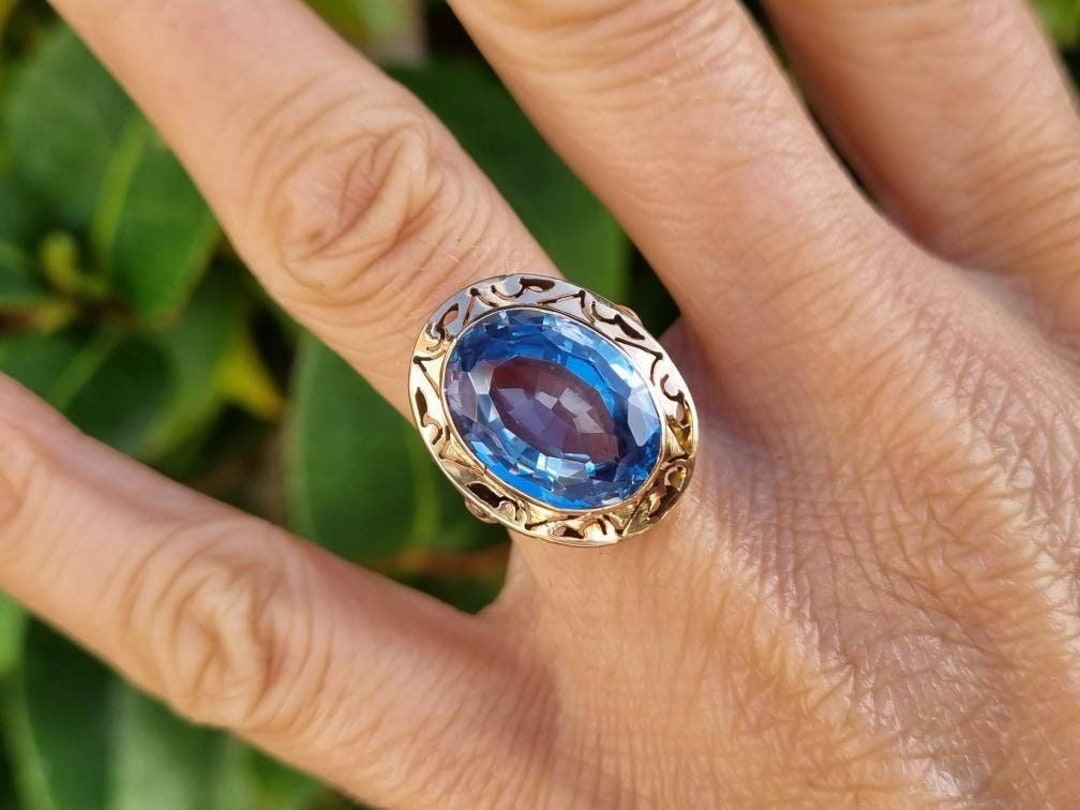 Vintage 9ct Gold Big Blue Topaz Ring Size L 1/2 or US 6 Impressive ...