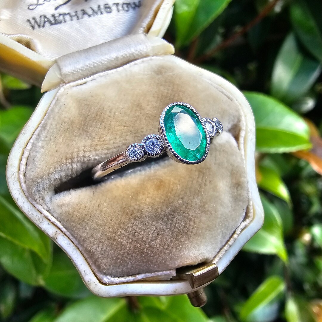 Vintage 9ct White Gold Emerald & Diamond Ring Luke Stockley 9K Green ...