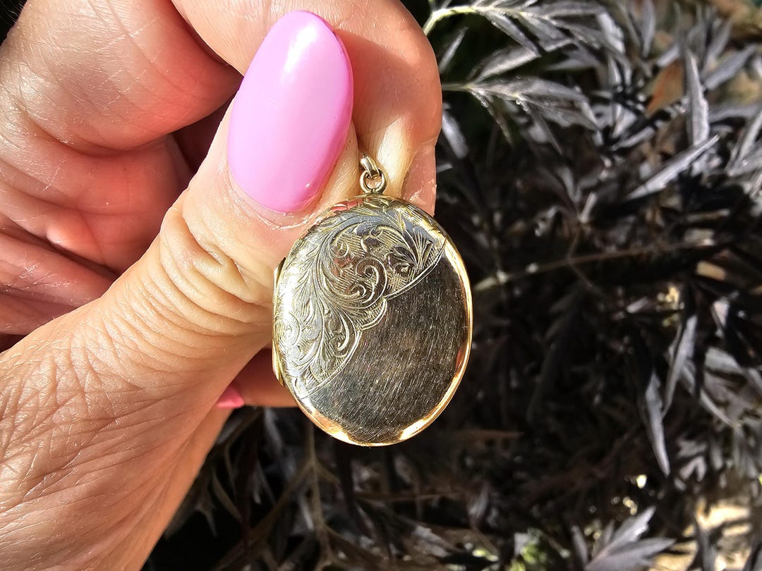 Antique 9ct Gold Back & Front Locket Oval Shape Picture Locket Sweet ...