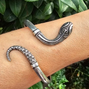 Antique Silver Snake Bangle Bracelet Highly Detailed Snake Armlet ...