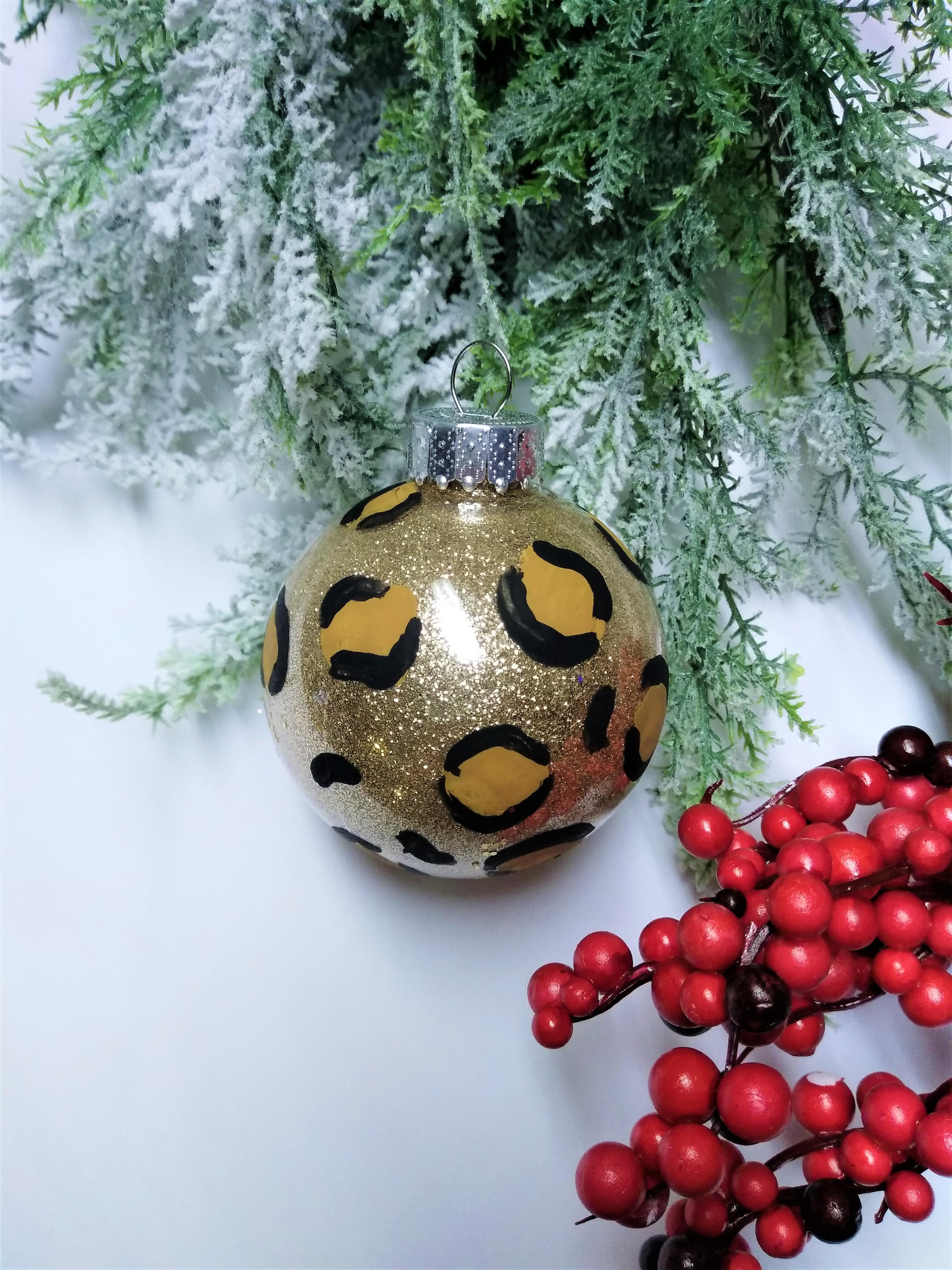 Leopard Christmas Balls