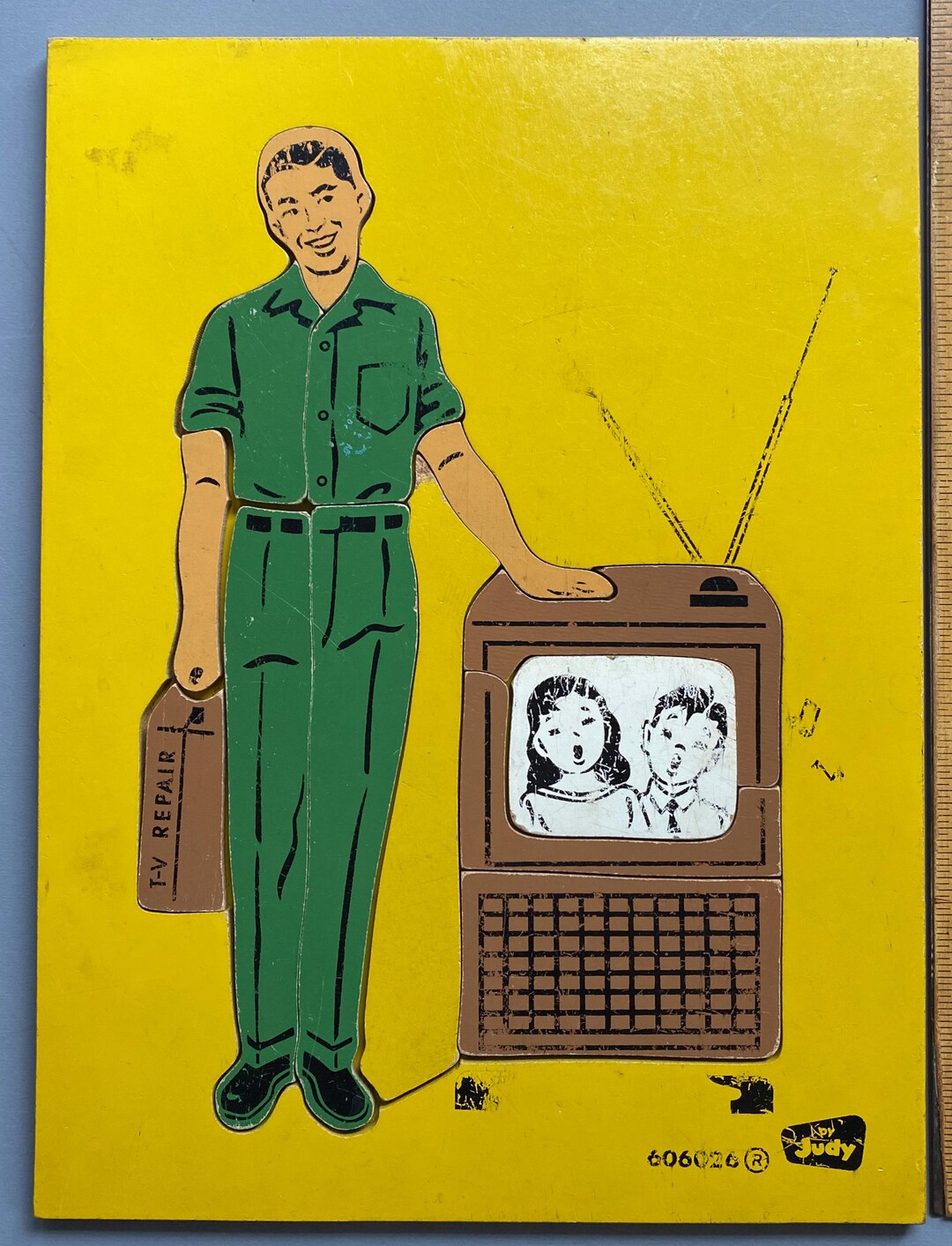 Vintage 1970s Wooden Judy Puzzle TV Repairman #606026 - Etsy
