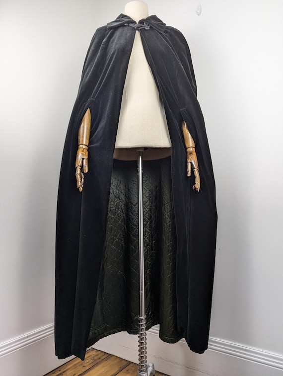1970s Quad Black Velvet Full Length Cape - Gem