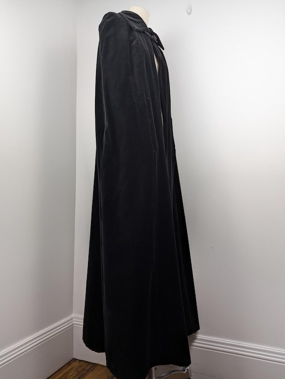 1970s Quad Black Velvet Full Length Cape - Gem